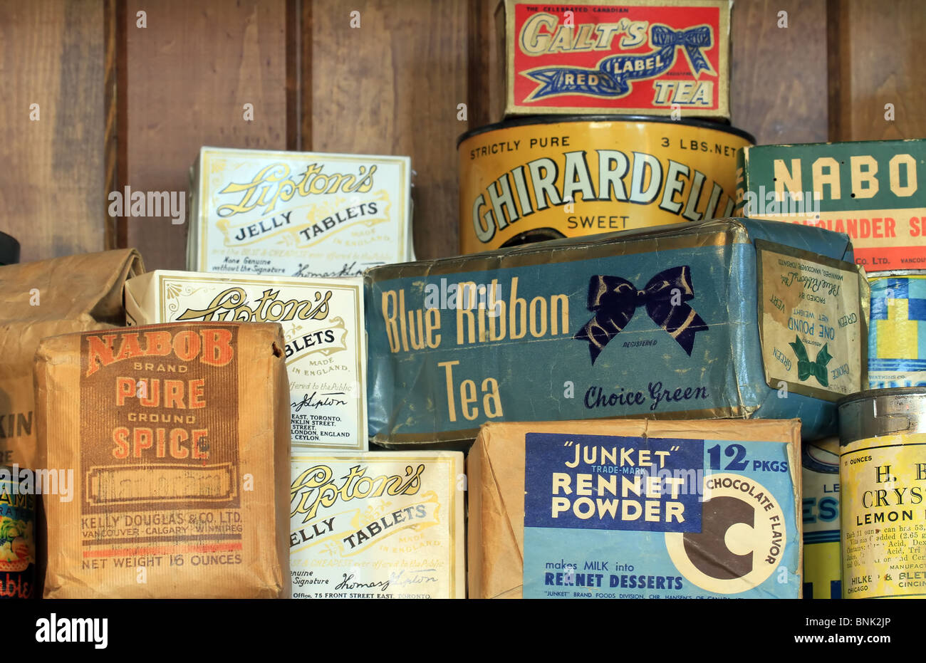 Antique canned food hi-res stock photography and images - Alamy