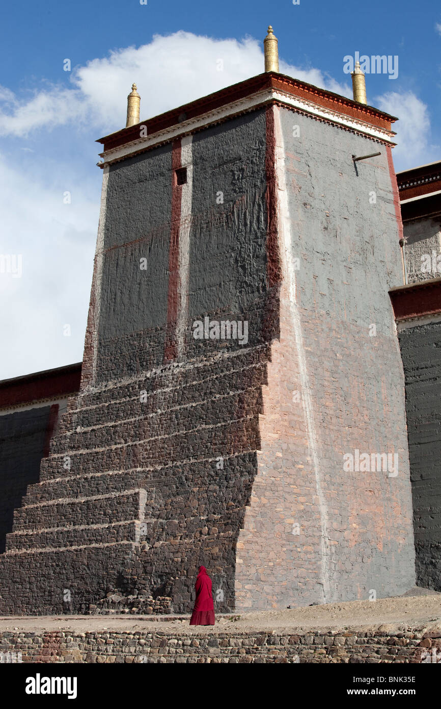 Sakya monastery tibet hi-res stock photography and images - Alamy