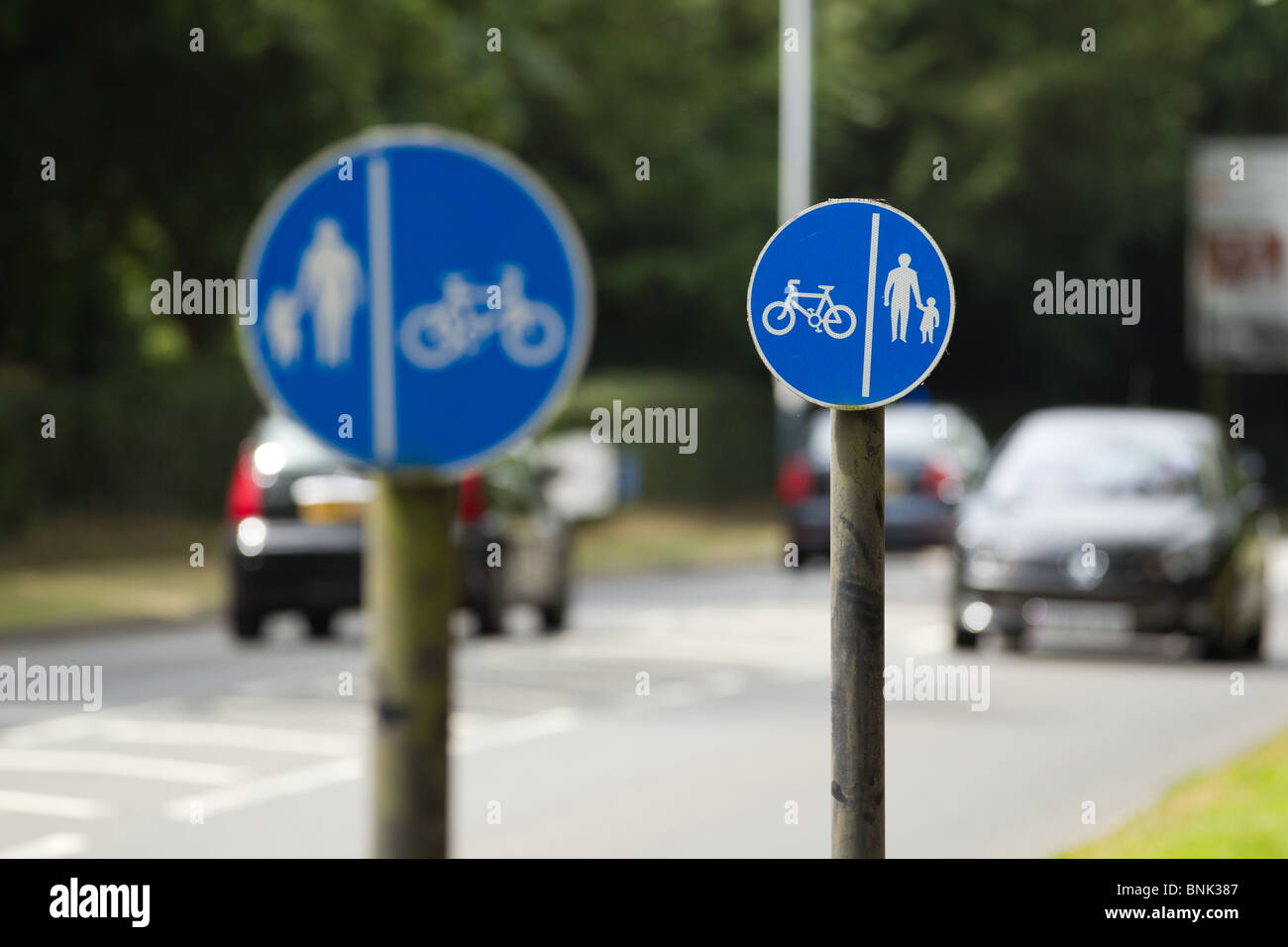 Pedestrian and cycle sign hi-res stock photography and images - Alamy