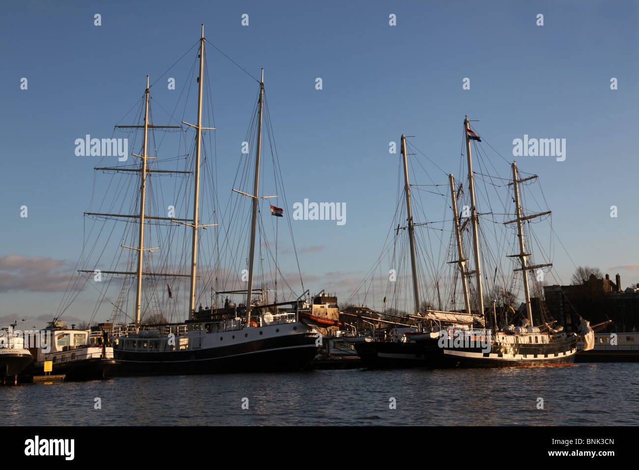 Winter sailing hi-res stock photography and images - Alamy