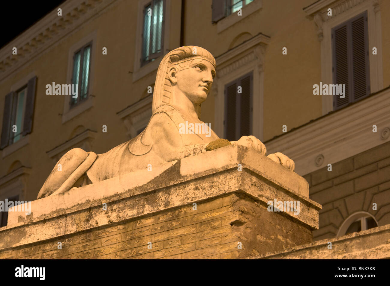 Sphinx in Piazza del Popolo, Rome Stock Photo - Alamy