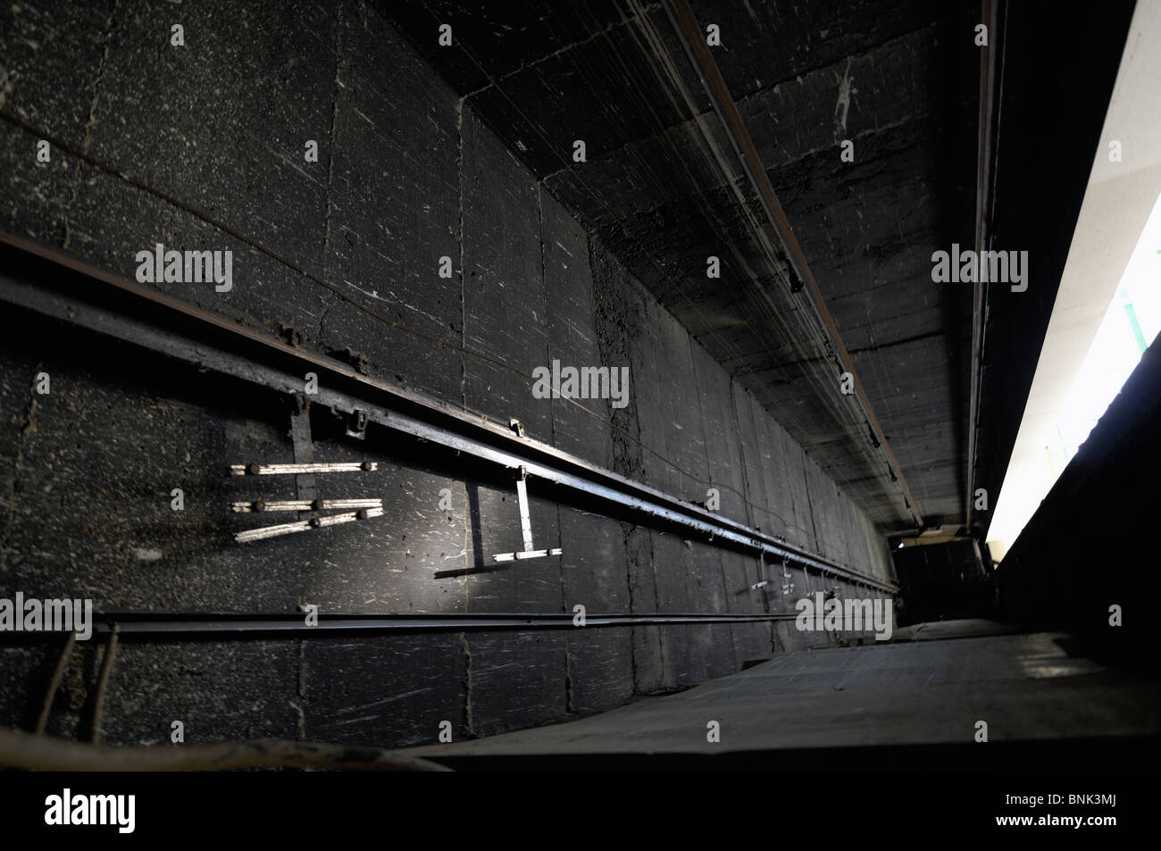 Elevator shaft hi-res stock photography and images - Alamy