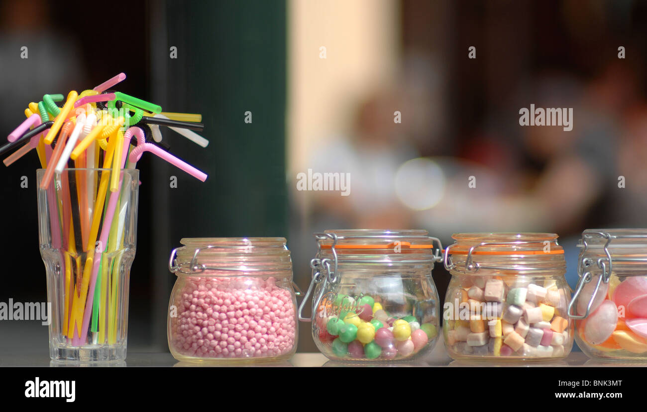 Children sweets and fizzy drinks hi-res stock photography and images ...
