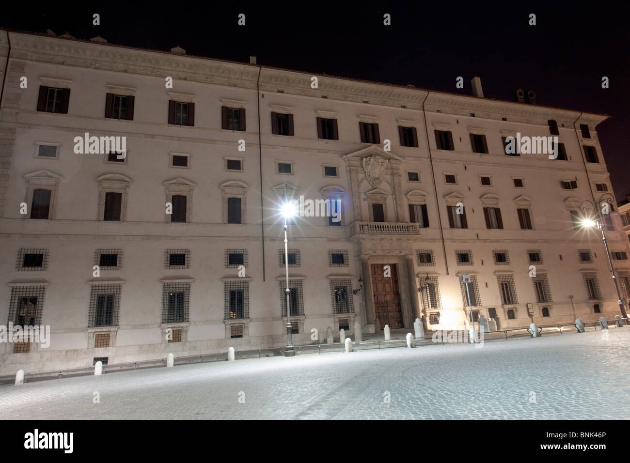 Palazzo borghese hi-res stock photography and images - Alamy
