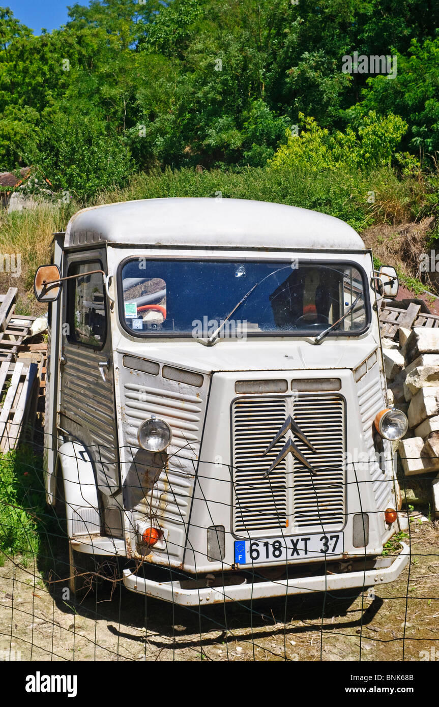 Old french van hi-res stock photography and images - Alamy