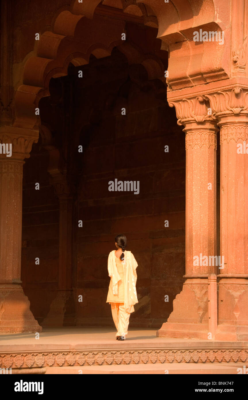 Indian lady hi-res stock photography and images - Alamy