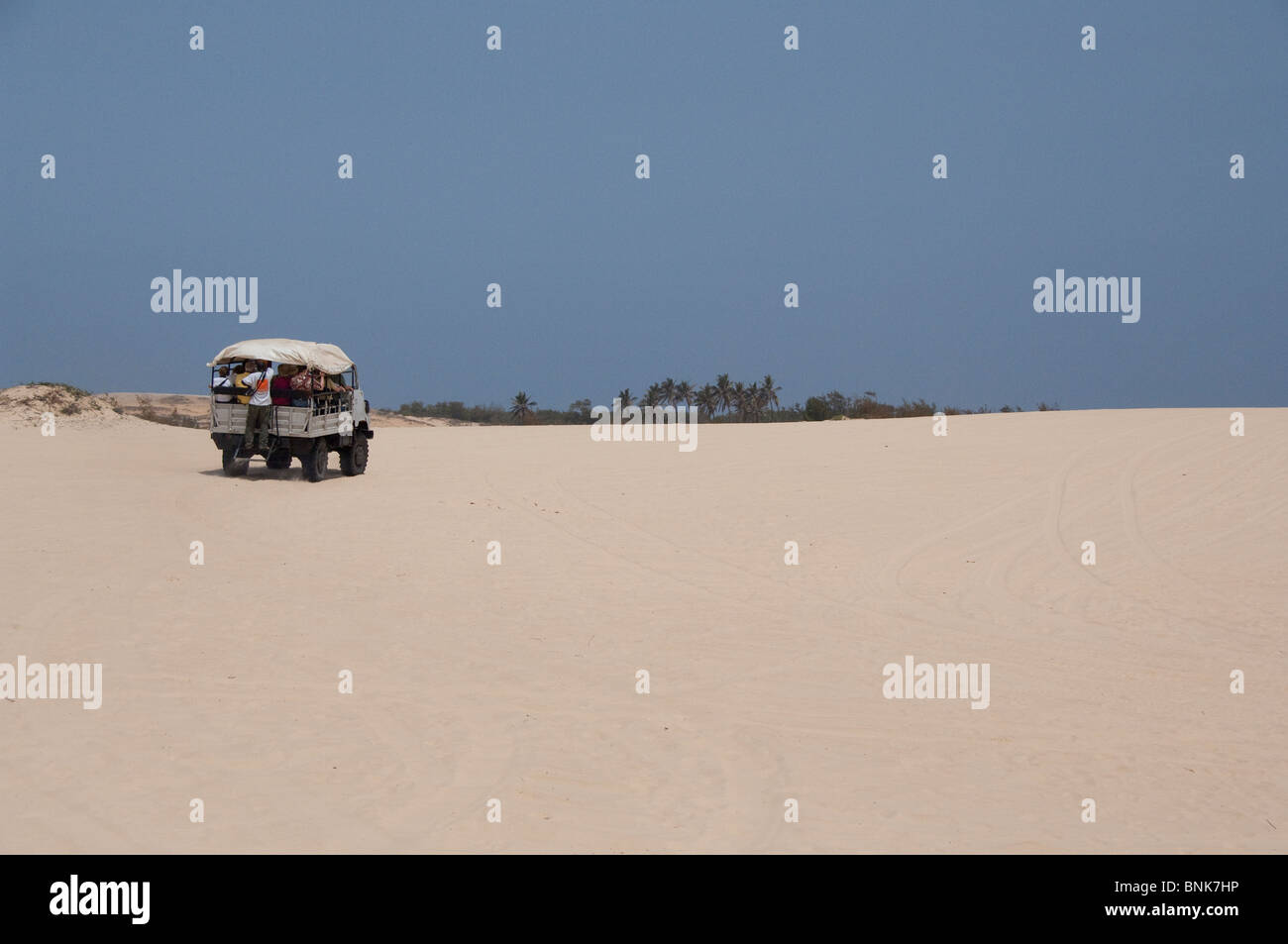 Senegal sand hi-res stock photography and images - Alamy