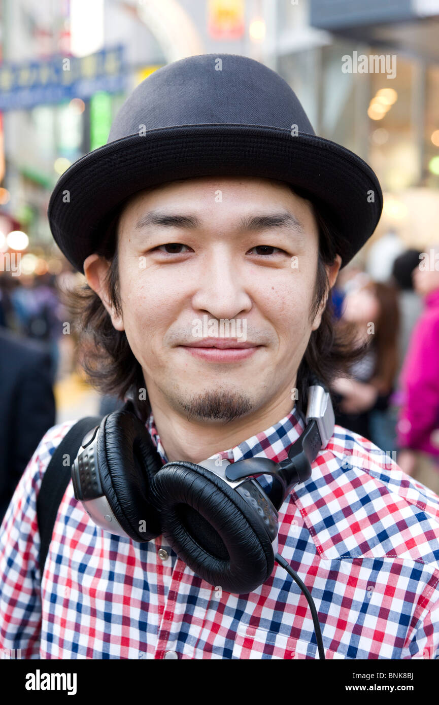 Trendy young person, Shibuya, Tokyo, Japan Stock Photo - Alamy
