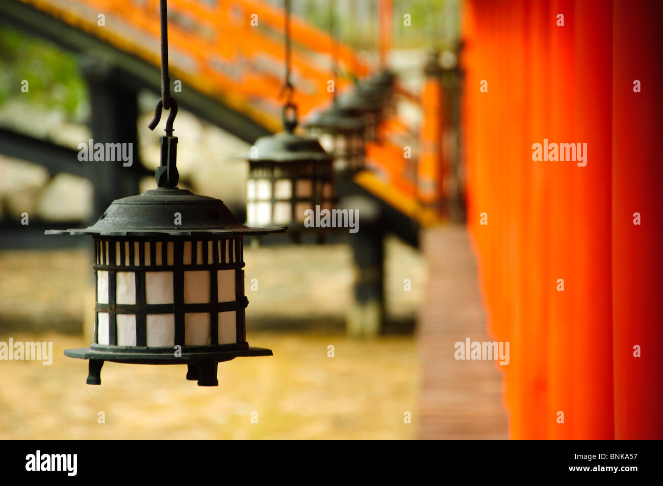 Japanese lanterns edo hi-res stock photography and images - Alamy
