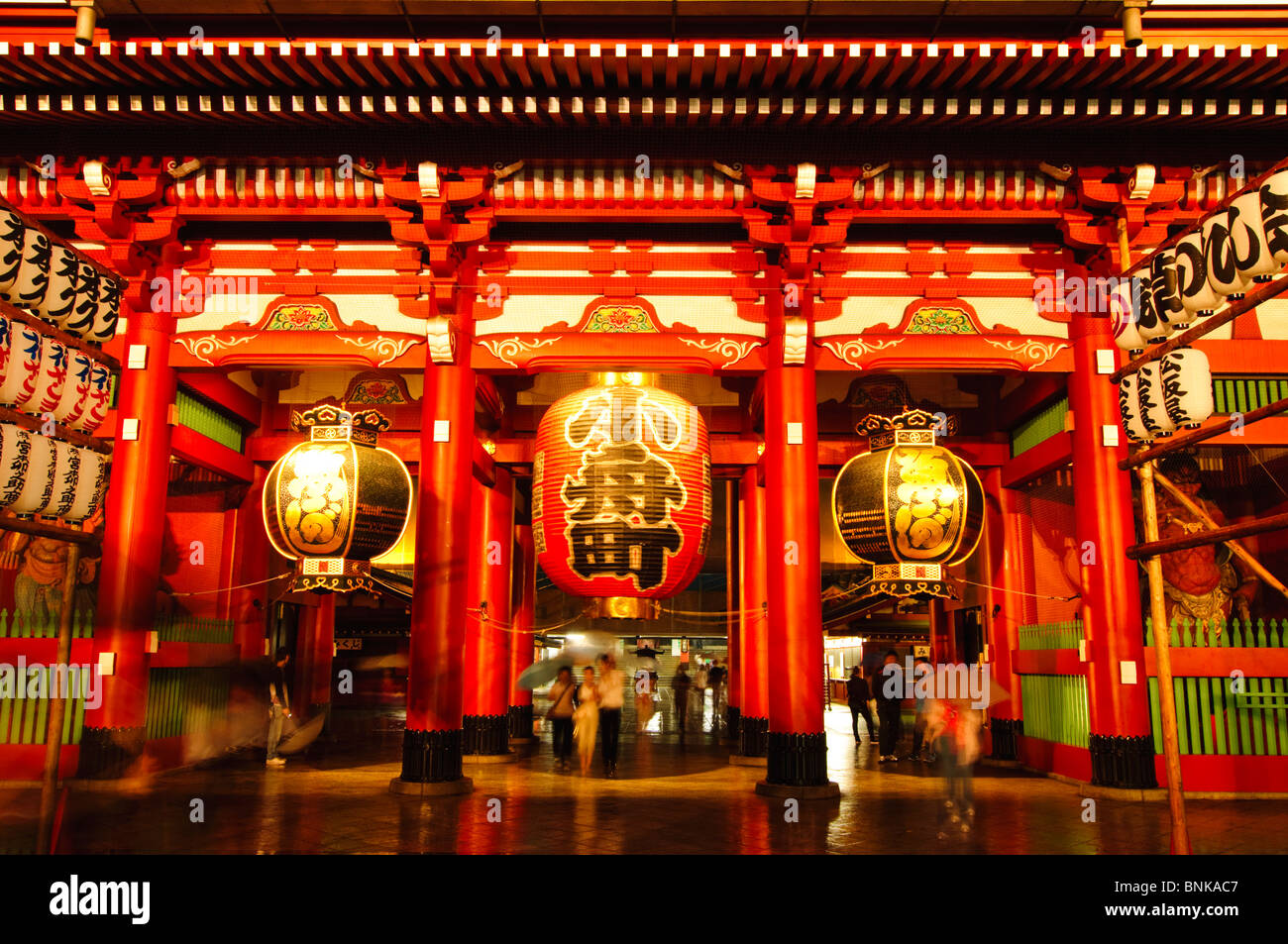 Hozo-mon Gate at Dusk, Senso-ji Temple, Asakusa, Tokyo, Kanto Region ...