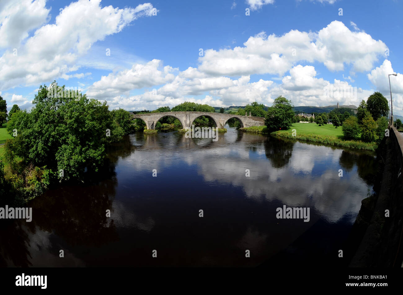 Stirling Old Bridge spanning the River Forth Stock Photo - Alamy