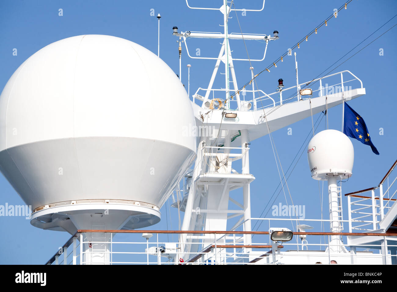 Inmarsat satellite hi-res stock photography and images - Alamy