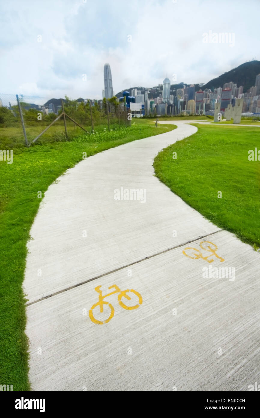 bike path in city Stock Photo - Alamy