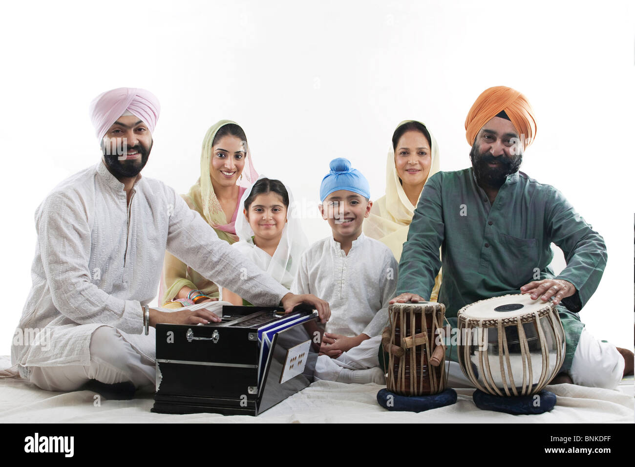 Portrait of a Sikh family Stock Photo - Alamy