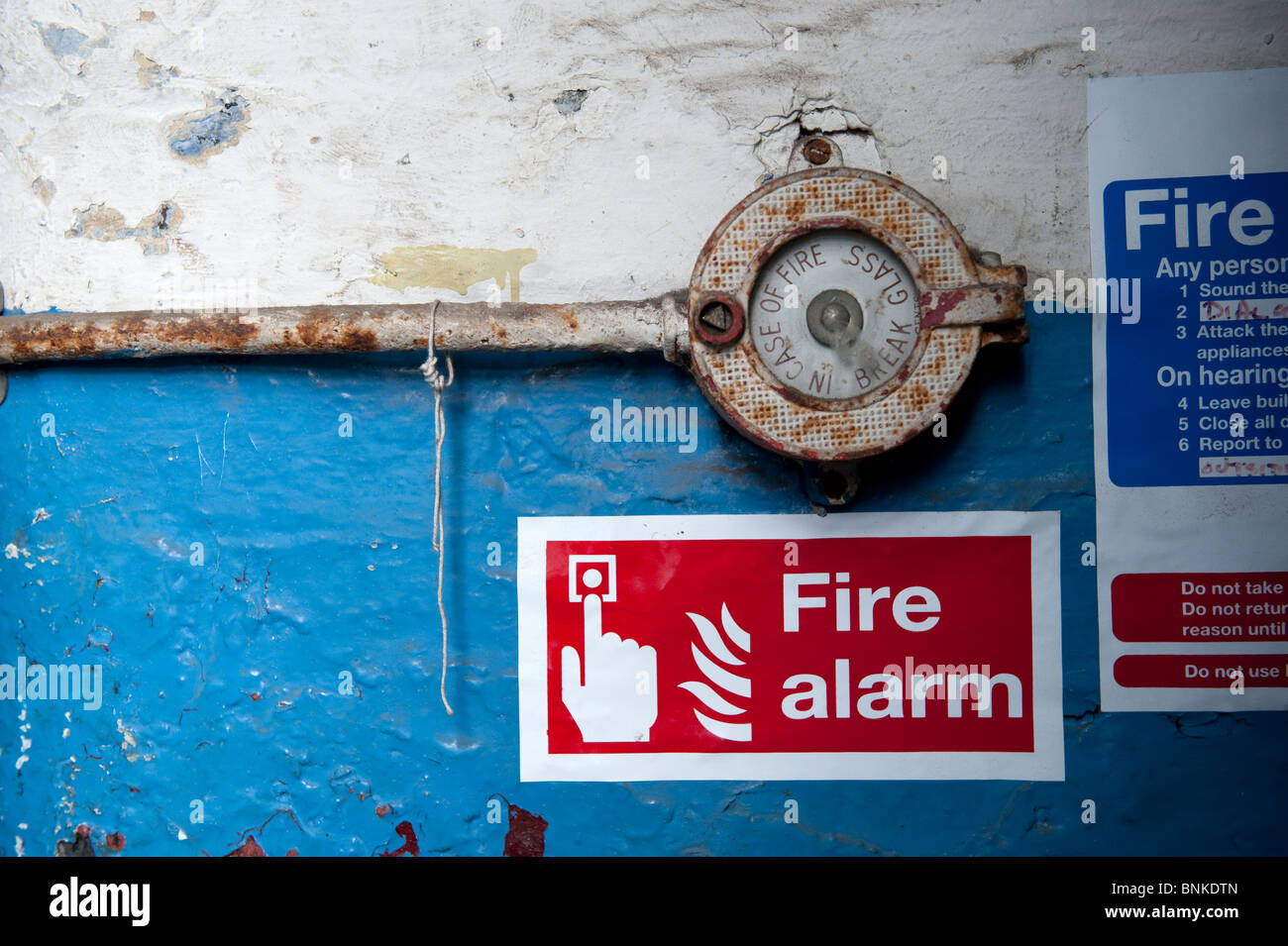 Old fire alarm hi-res stock photography and images - Alamy