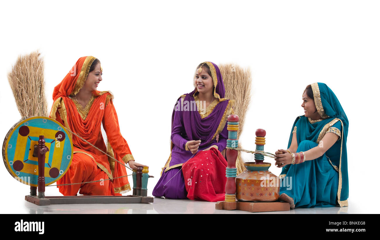 Indian spinning wheel hi-res stock photography and images - Alamy