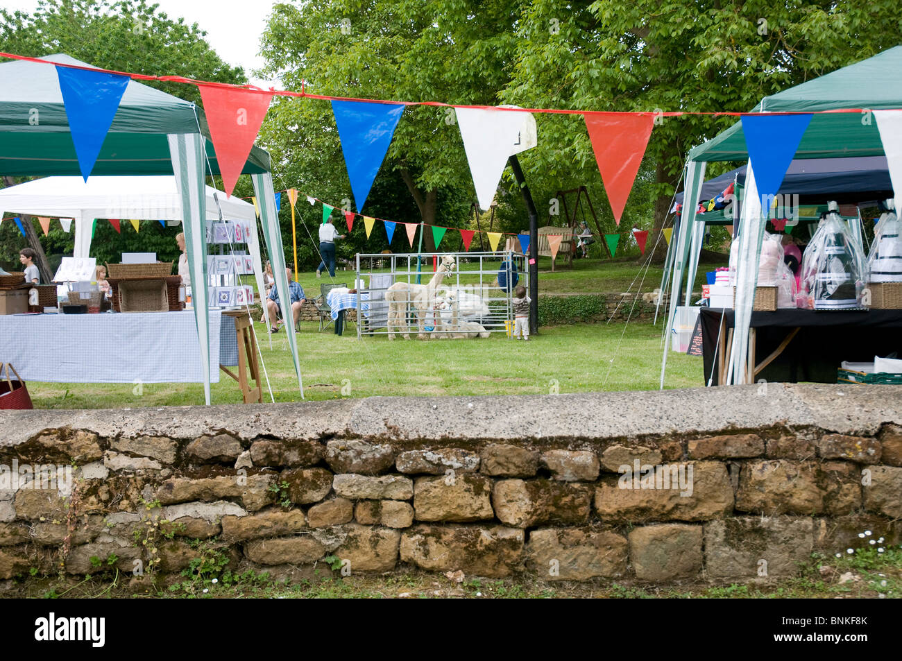 Rural show bunting hi-res stock photography and images - Alamy