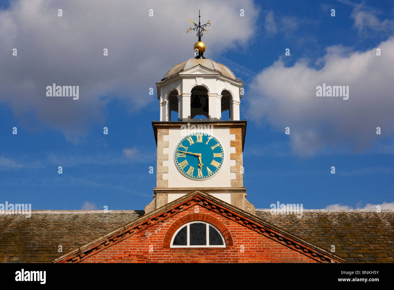 Clock stable hi-res stock photography and images - Alamy