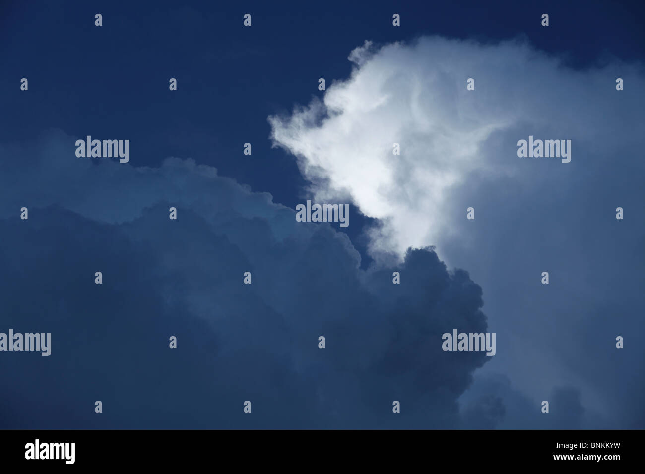 Shot dramatic sky clouds hi-res stock photography and images - Alamy