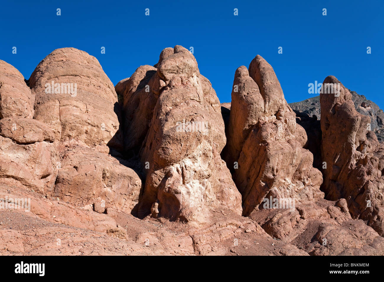 'Les Rocher des dents' (rock formations shaped like teeth), Dades ...