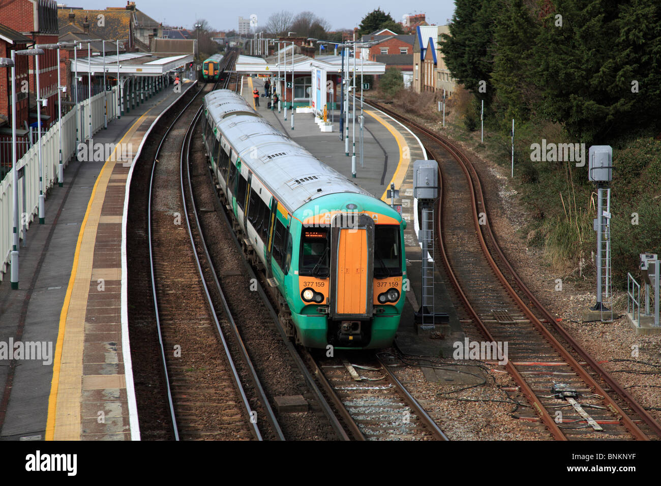 Southern Trains unit 377159 leaving Worthing town railway station ...
