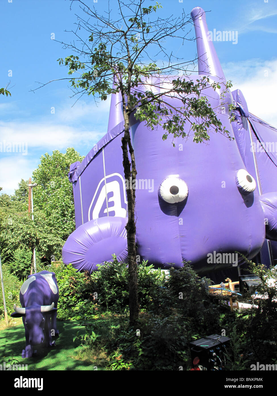 E4 Udderbelly venue Southbank Cow Stock Photo - Alamy
