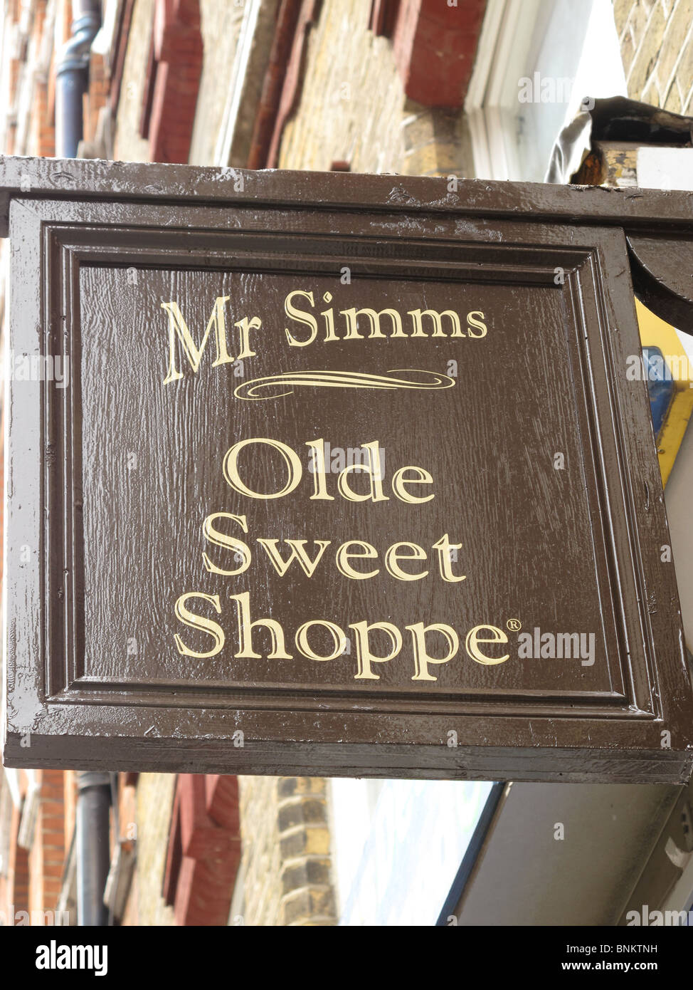 Mr Simms Olde Sweet Shoppe Victorian tradition Stock Photo - Alamy Mr Simms Olde Sweet Shoppe Victorian tradition Stock Photo - Alamy