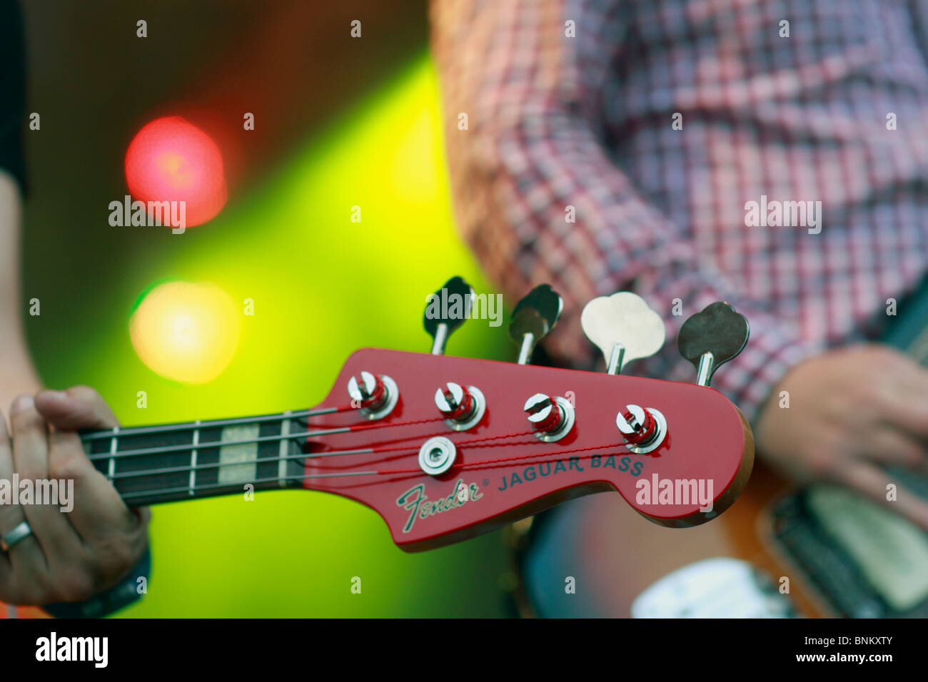Shed Seven - Tom Gladwin - bass - Fender Jaguar bass The Splendour ...