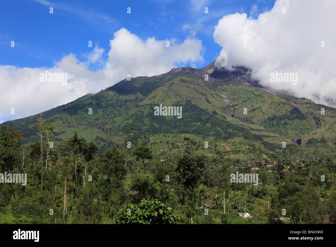 Gunung merapi volcano hi-res stock photography and images - Alamy