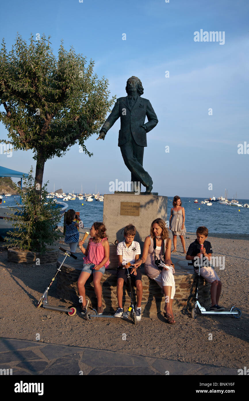 Statue Salvador Dali In Cadaques High Resolution Stock Photography and ...