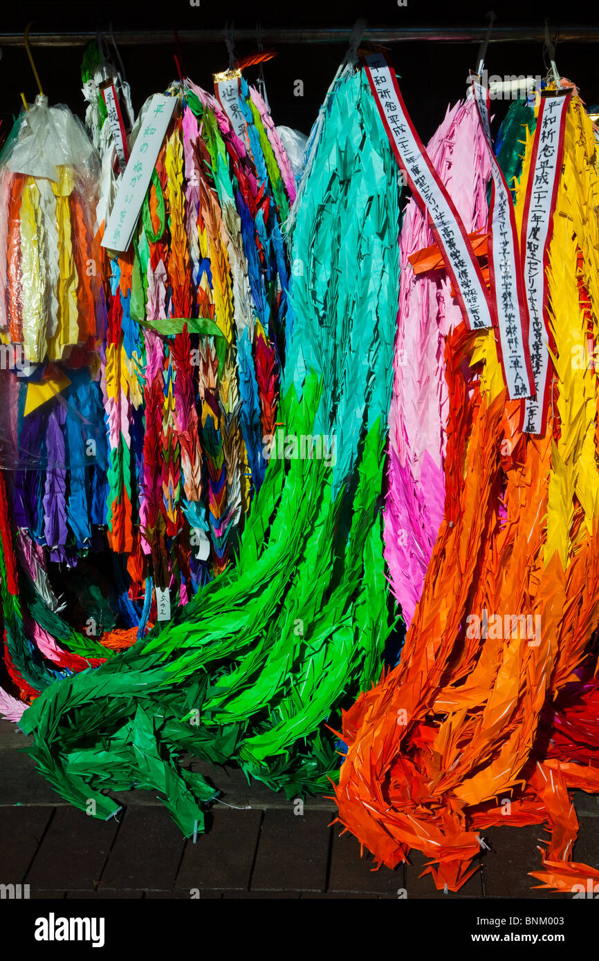 Peace park origami hi-res stock photography and images - Alamy