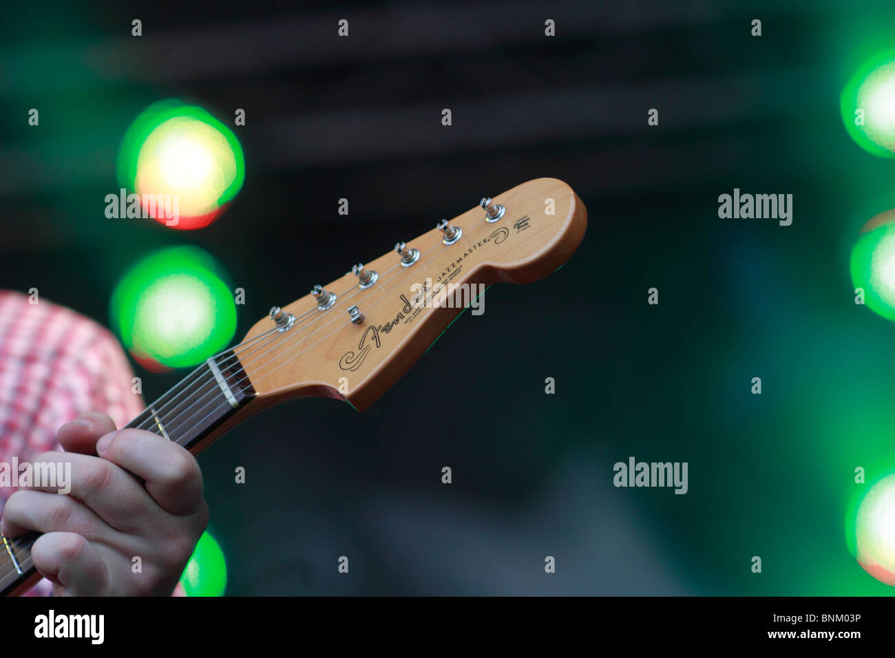 Synchronized tremolo hi-res stock photography and images - Alamy