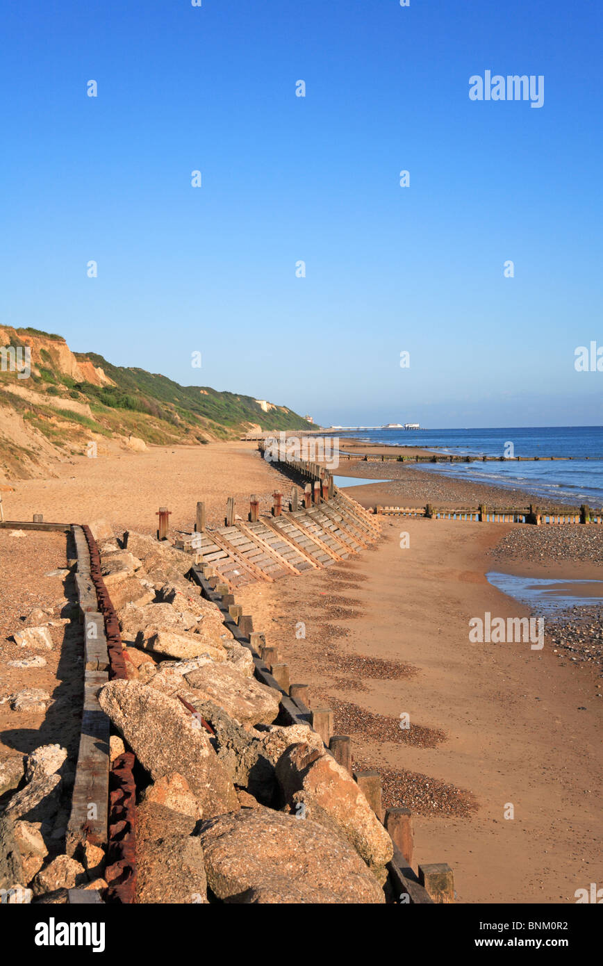 Coastal defences overstrand norfolk hi-res stock photography and images ...