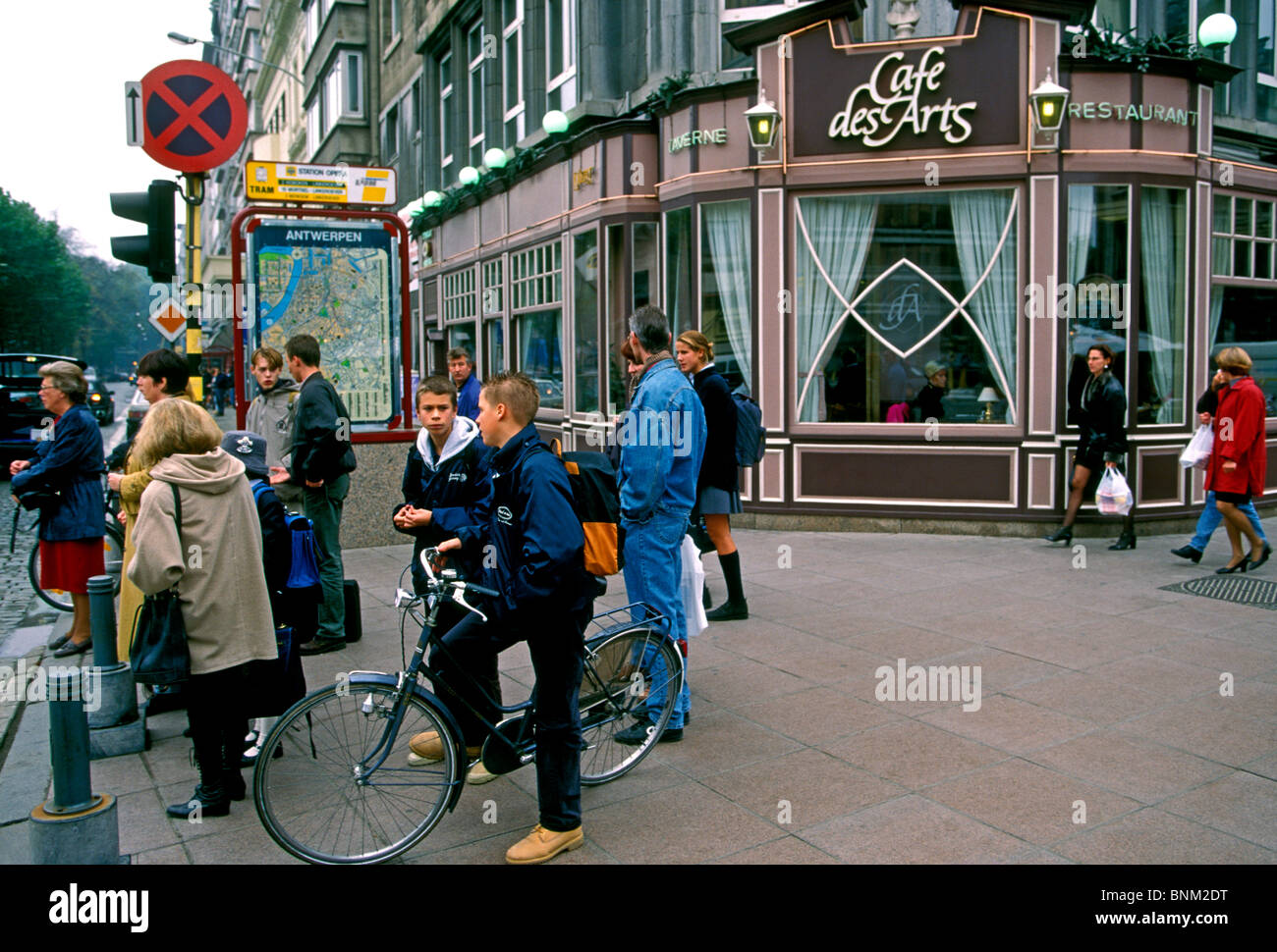 Belgians, Belgian people, Leysstraat, The Meir, city of Antwerp ...