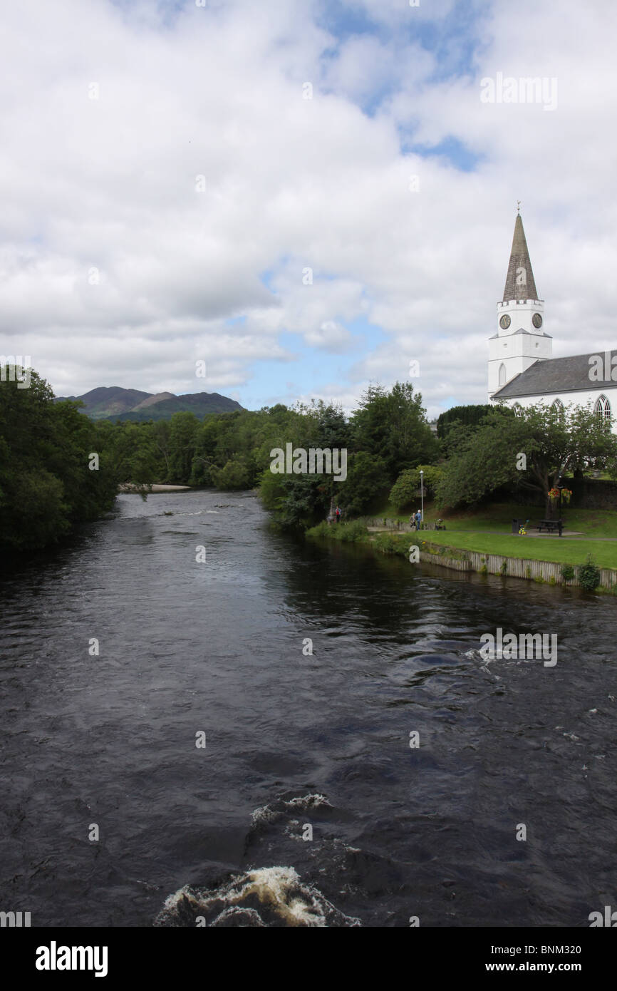 White church and the River Earn Comrie Scotland July 2010 Stock Photo ...