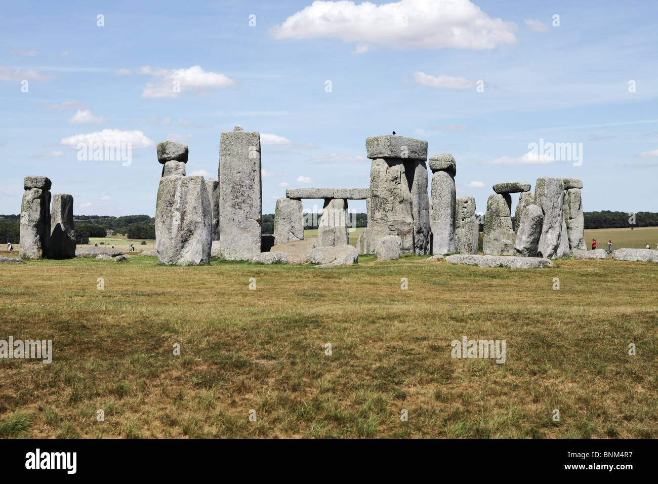 Circle of prehistoric stones at Stonehenge Stock Photo - Alamy