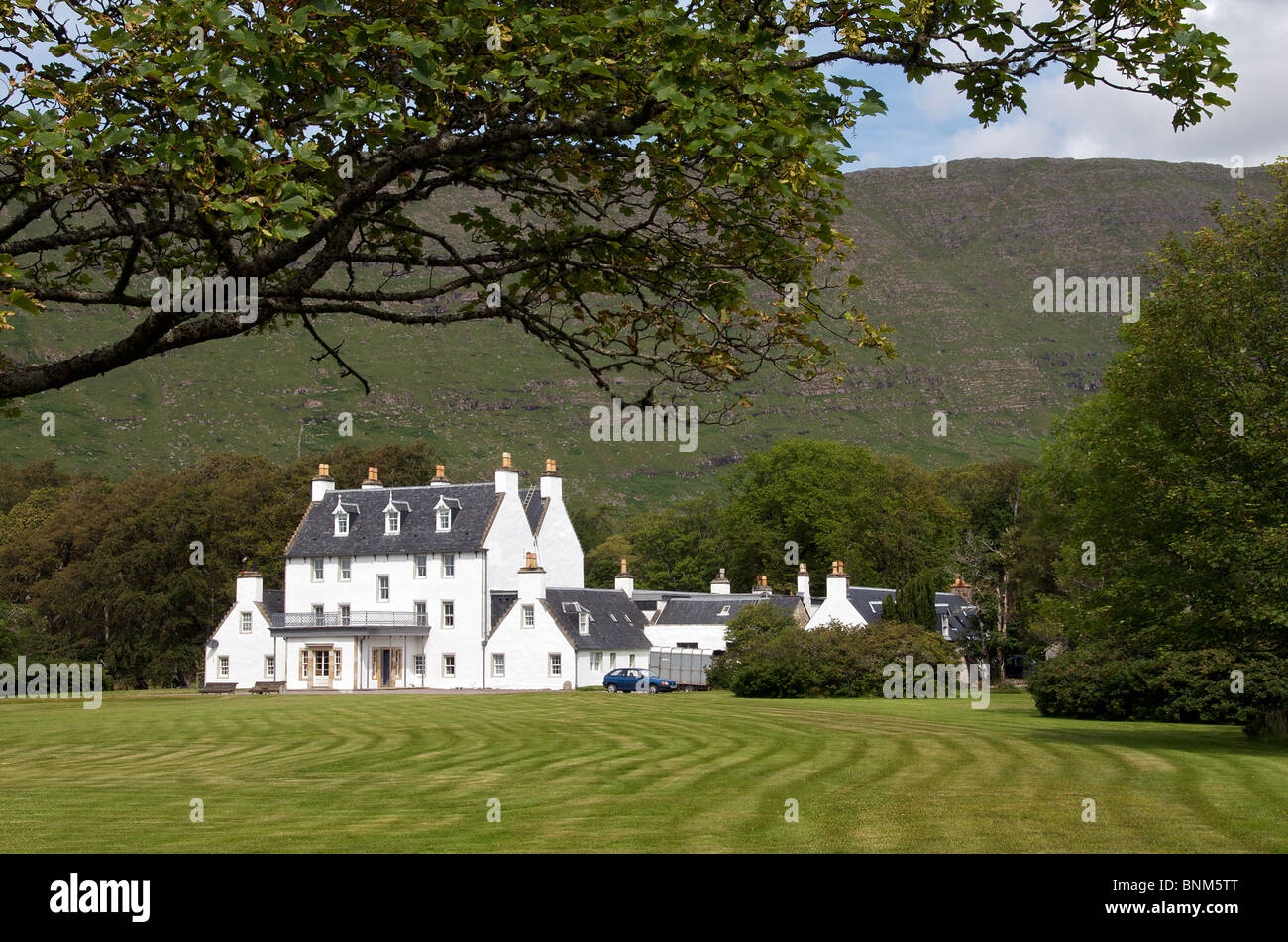 Scottish manor house hi-res stock photography and images - Alamy