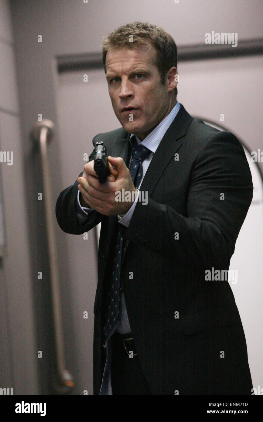 HUMAN TARGET (2010) MARK VALLEY 001 MOVIESTORE COLLECTION LTD Stock ...