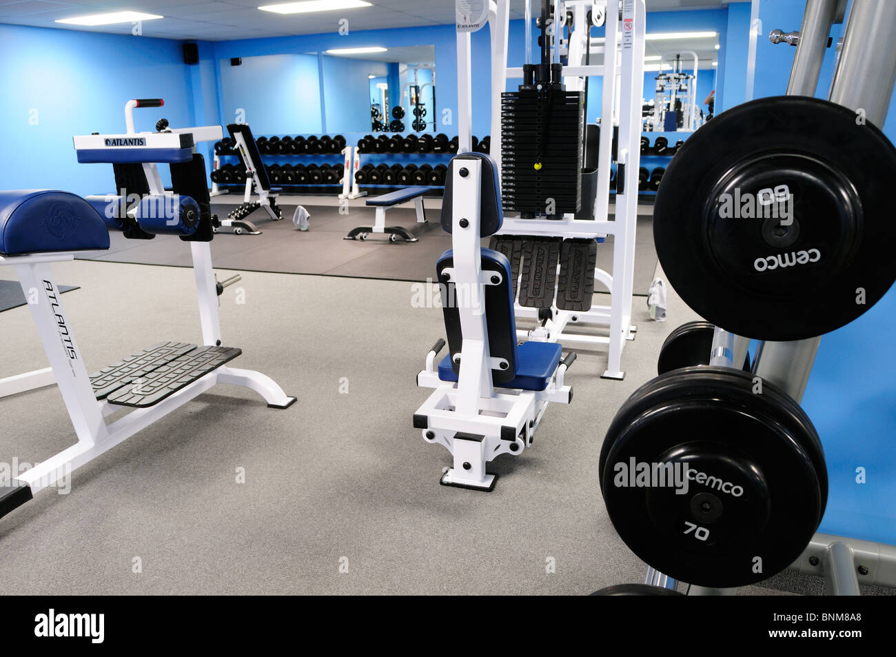 Interior Of A Commercial Keep Fit Weight Training Gym Stock Photo - Alamy