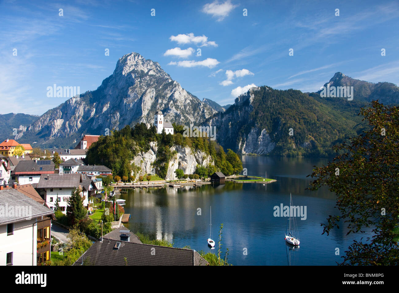 Austria Traunkirchen Traunsee Salzkammergut Upper Austria church lake ...