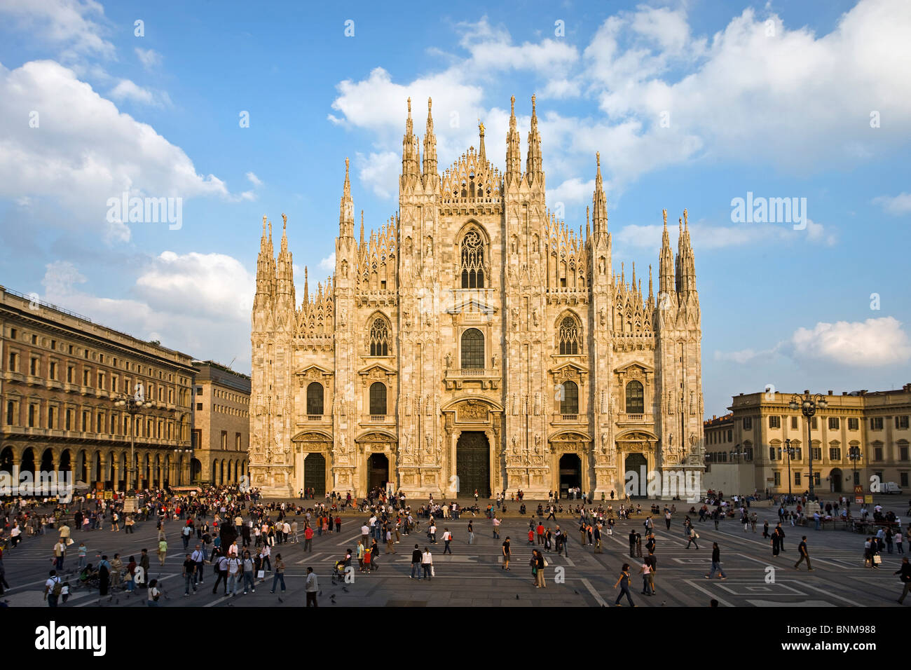 Dome milan dome hi-res stock photography and images - Alamy