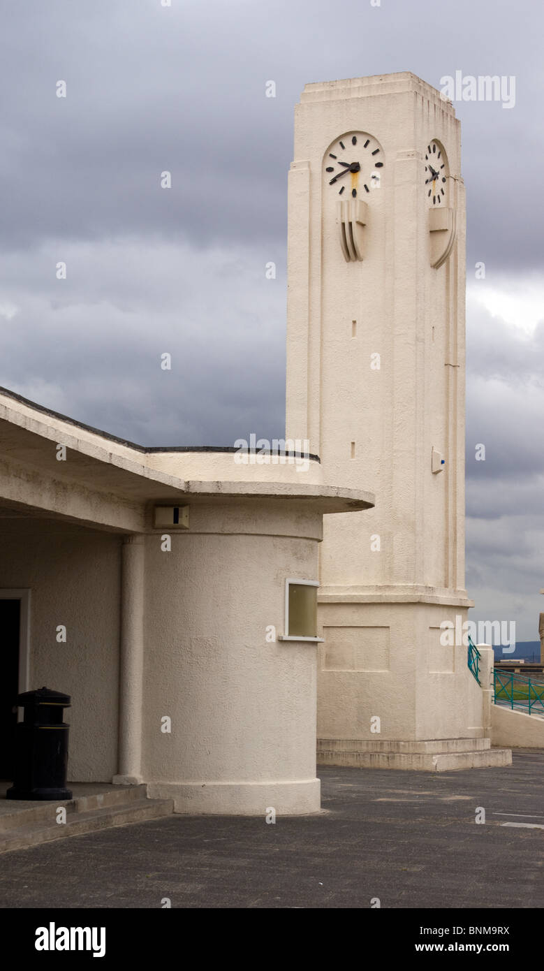 WHITE ART DECO BUS STATION AND CLOCK TOWER SEATON CAREW HARTLEPOOL ...