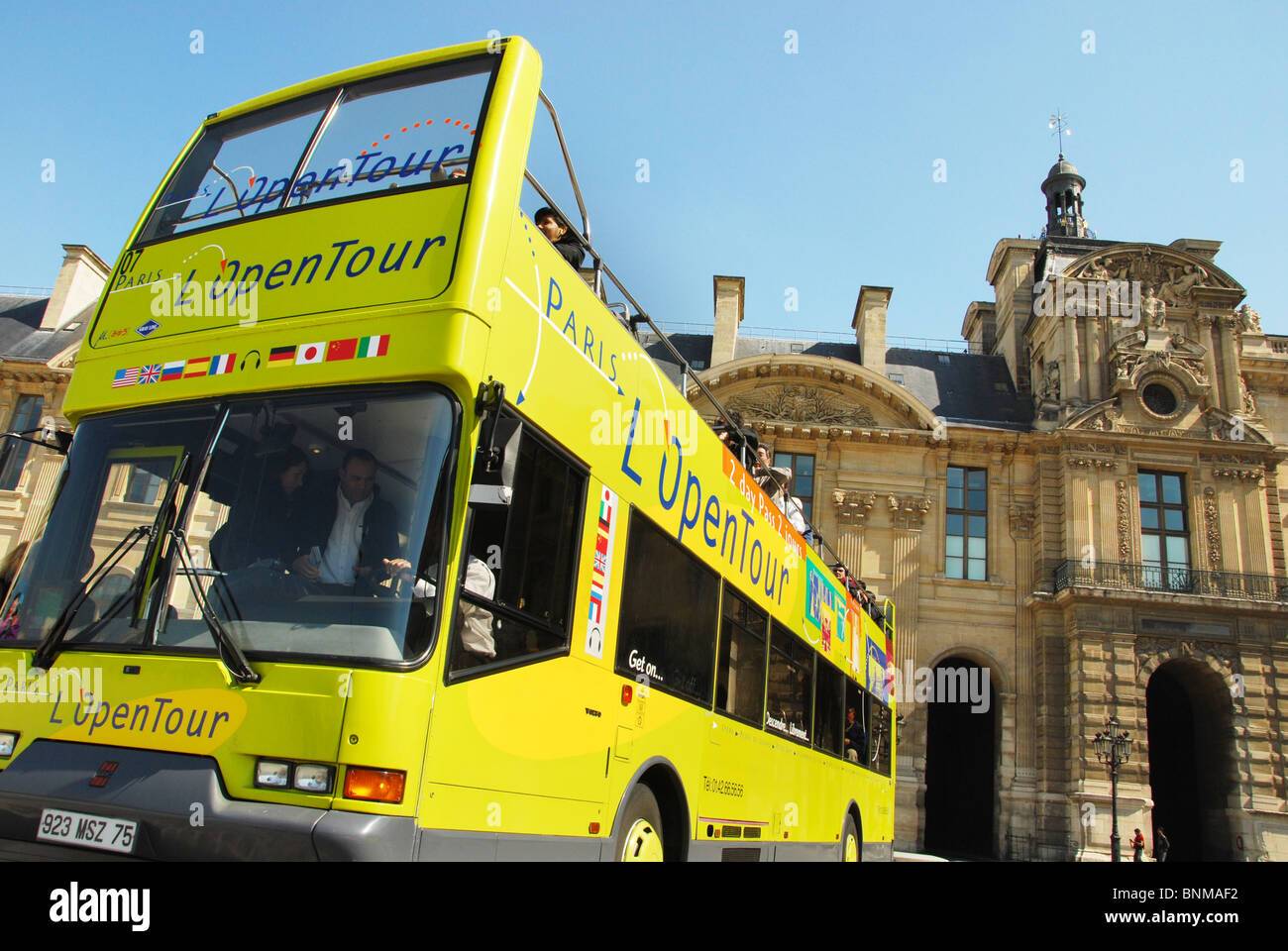 Open louvre hi-res stock photography and images - Alamy