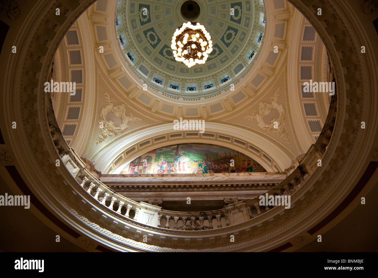 Ireland, North, Belfast, City Hall interior with vaulted ceiling to the ...