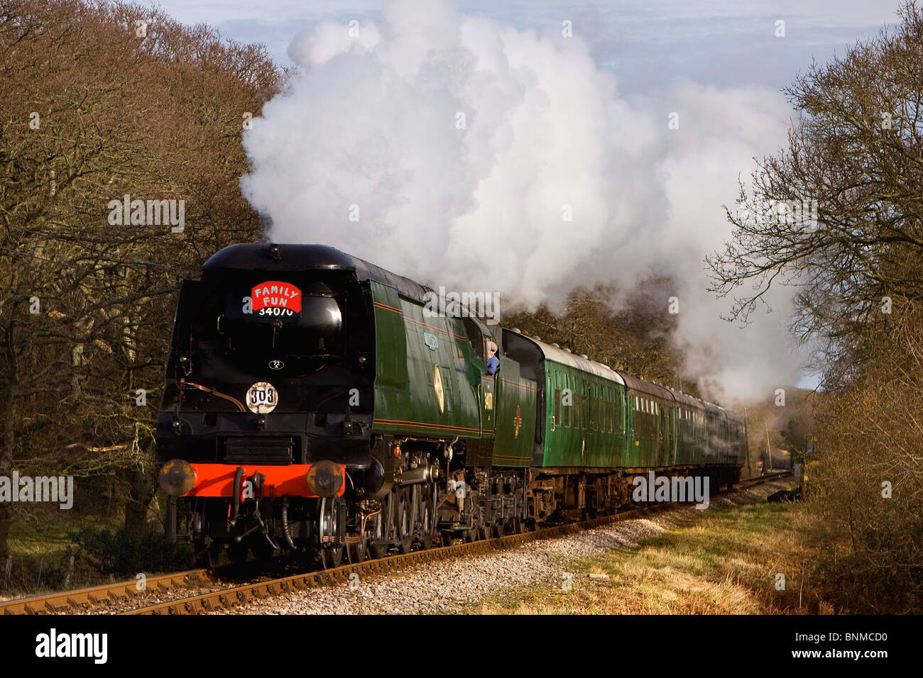 Ex Southern Railways 'Battle of Britain' class 34070 'Manston' nears ...