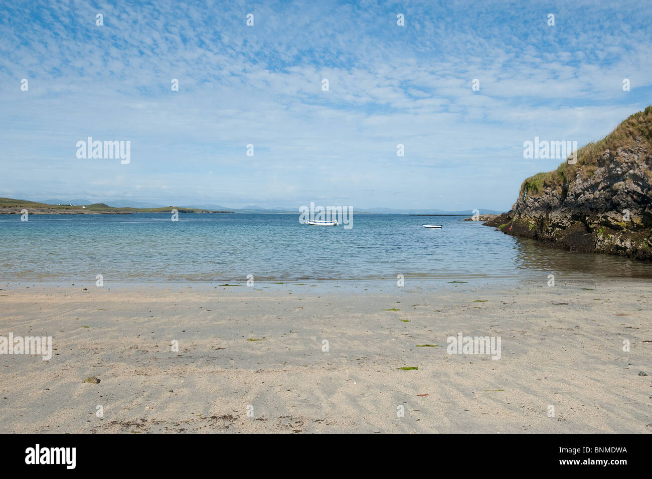 Majestic ocean view rocky hi-res stock photography and images - Alamy