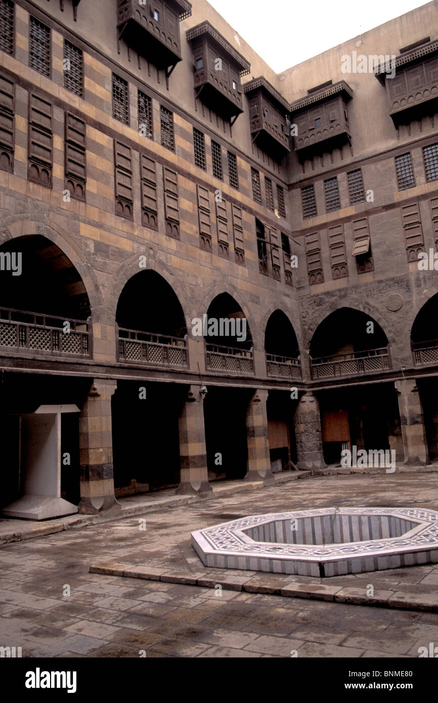 Caravanserai Courtyard High Resolution Stock Photography and Images - Alamy
