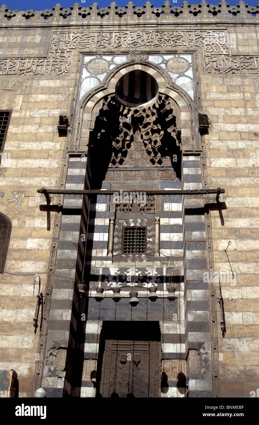 Mameluk architecture - entrance to the al Ghouri Mosque and madrassa in ...