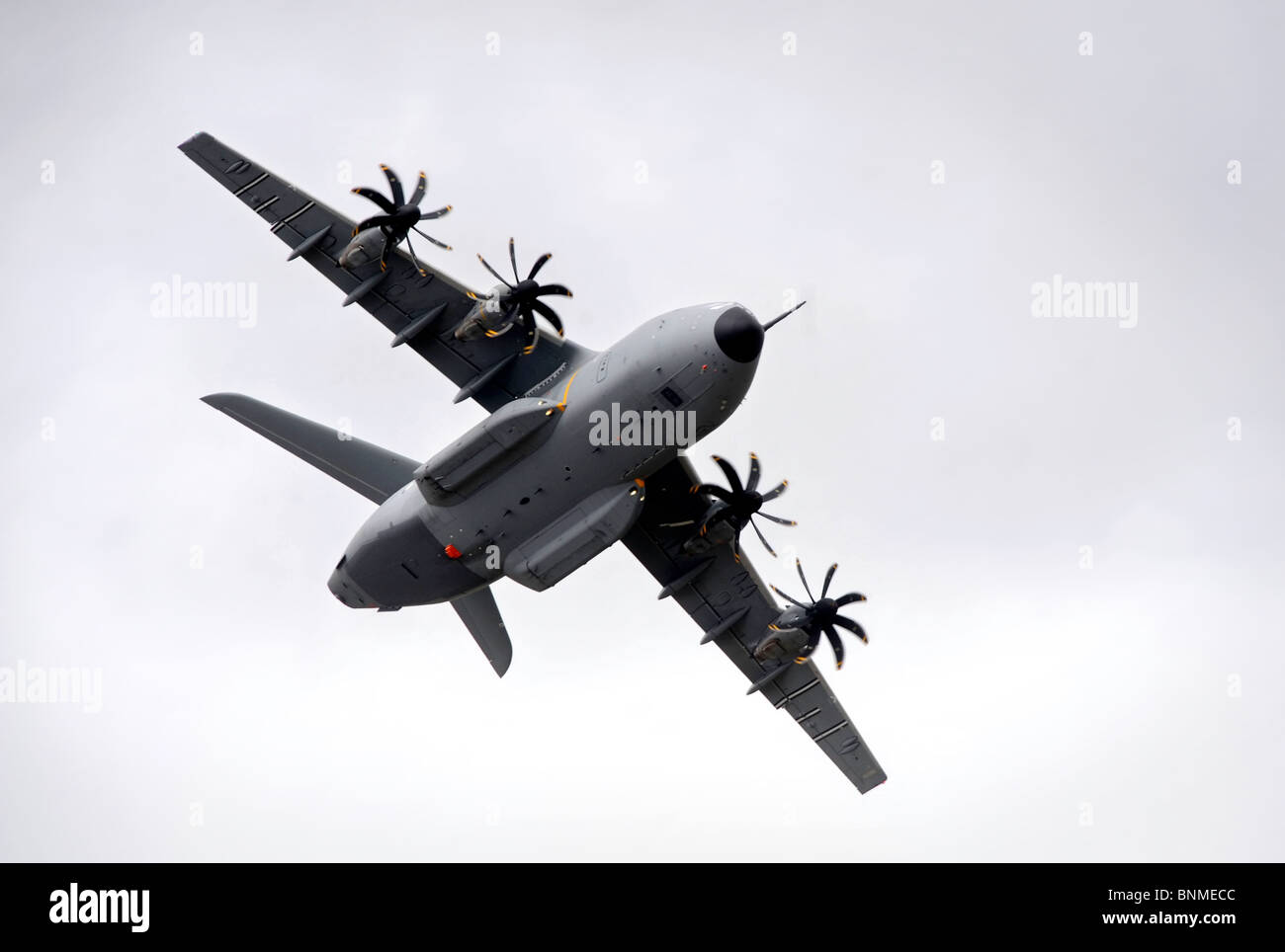 Raf airbus a400m military transporter hi-res stock photography and ...