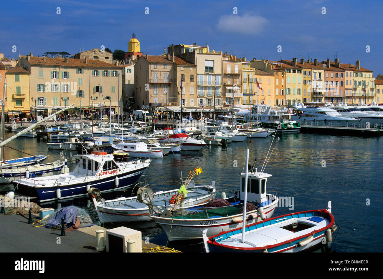 Saint-Tropez France Côte d'Azur Var town city houses homes sea ...